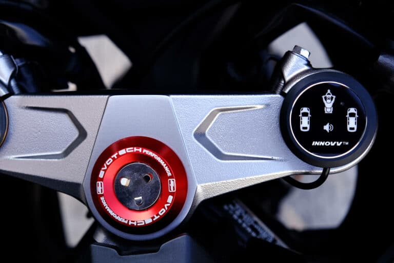 Third Eye Motorcycle Radar & Blind Spot System | Innovv